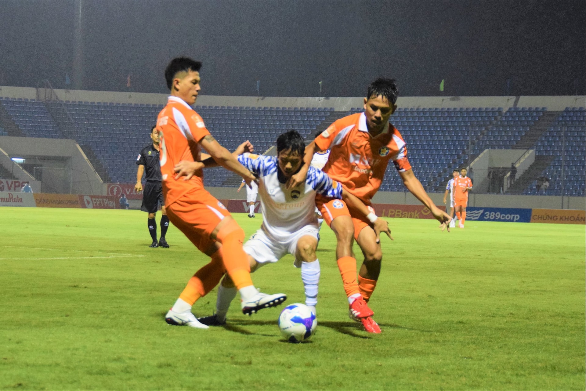 SHB Đà Nẵng vào vòng 16 đội Cúp quốc gia 2025 - 2026