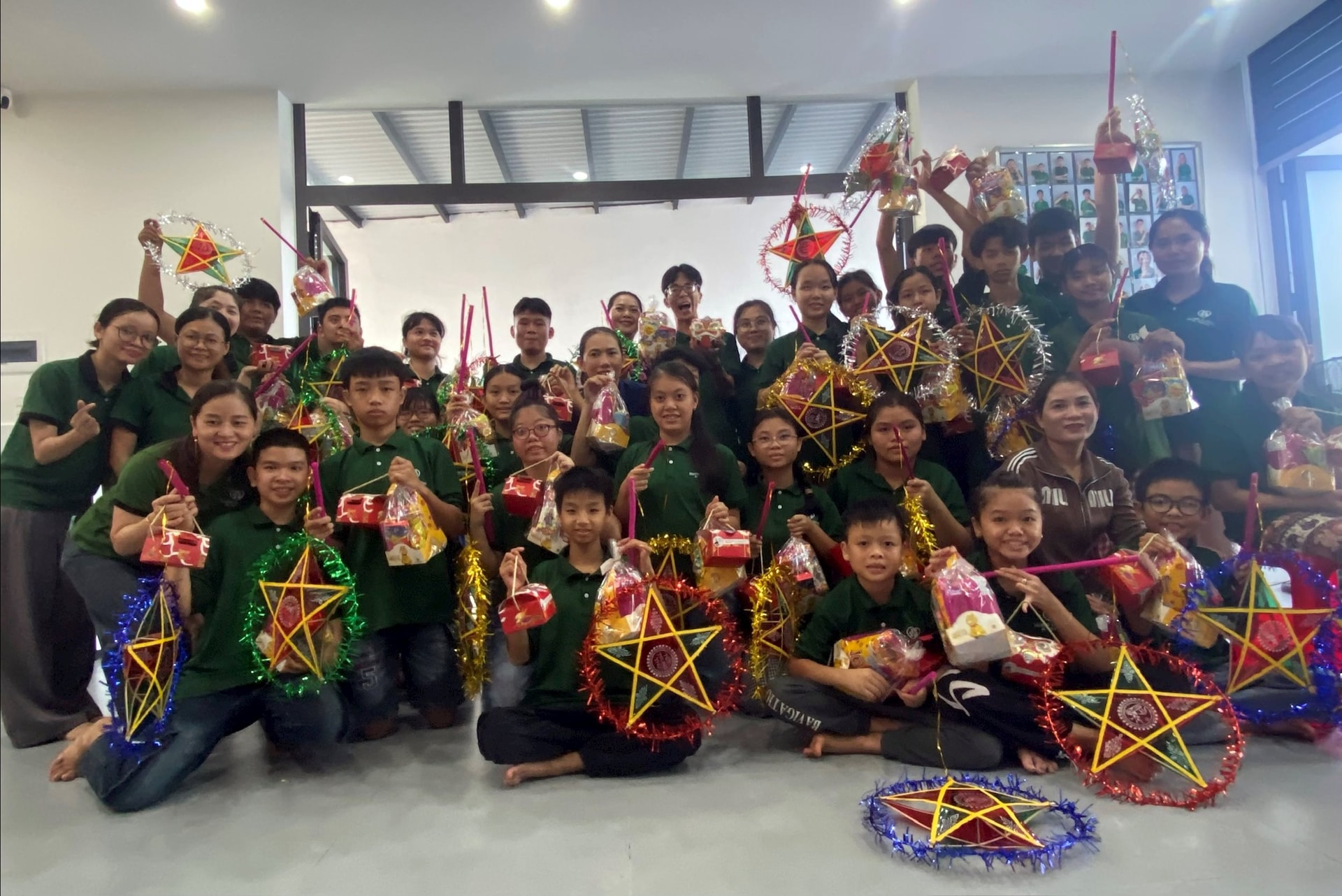 Mid-Autumn Festival brings joy to children with disabilities