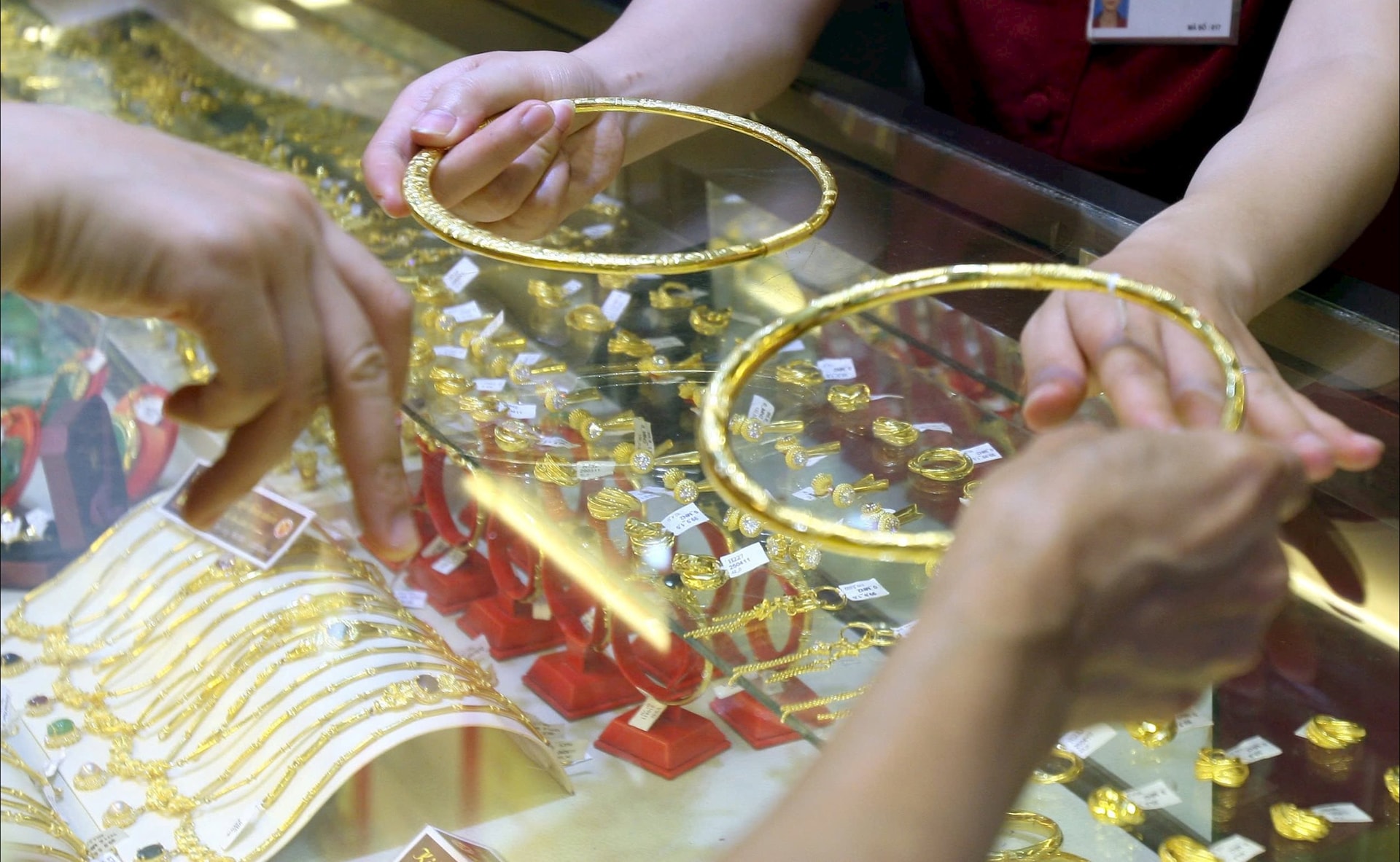 Giá vàng hôm nay 22/10: Giá vàng trong nước và thế giới mới nhất