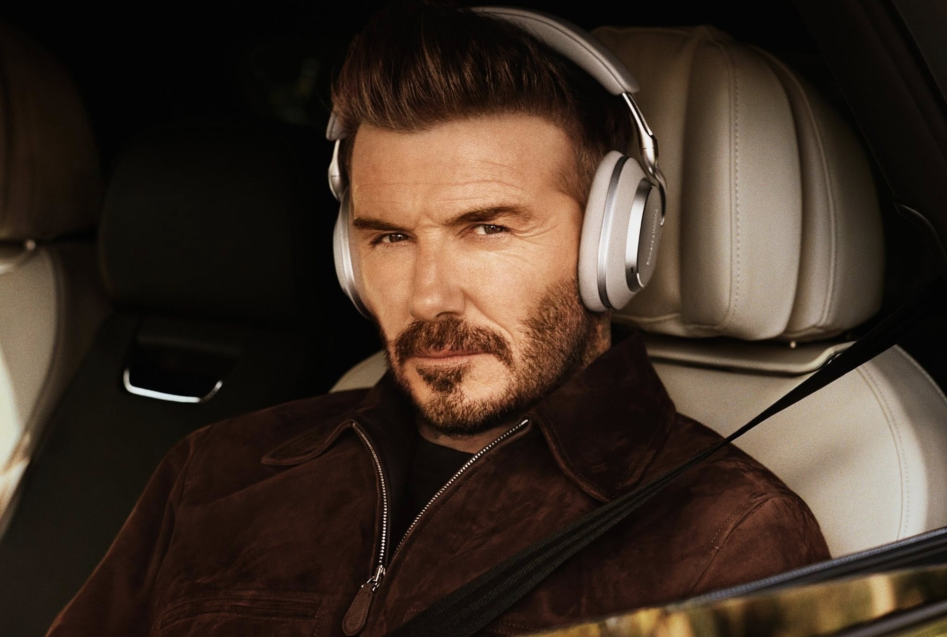 Giải mã đế chế David Beckham: Từ tiền vệ lãng tử đến biểu tượng thời ...