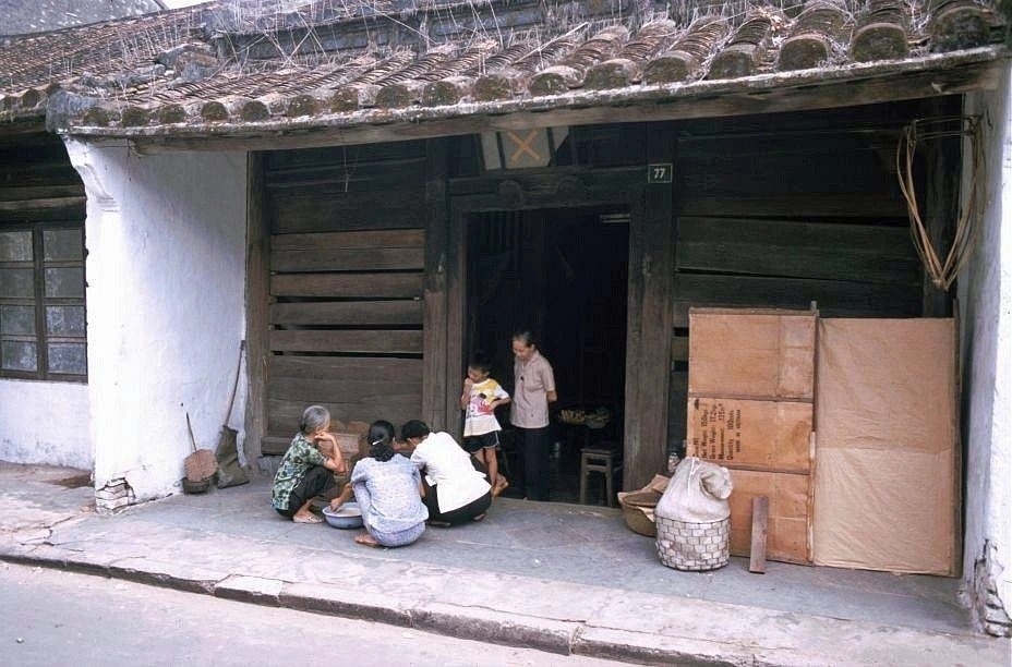 Hoi An in 1990s: Rare moments captured by German traveller