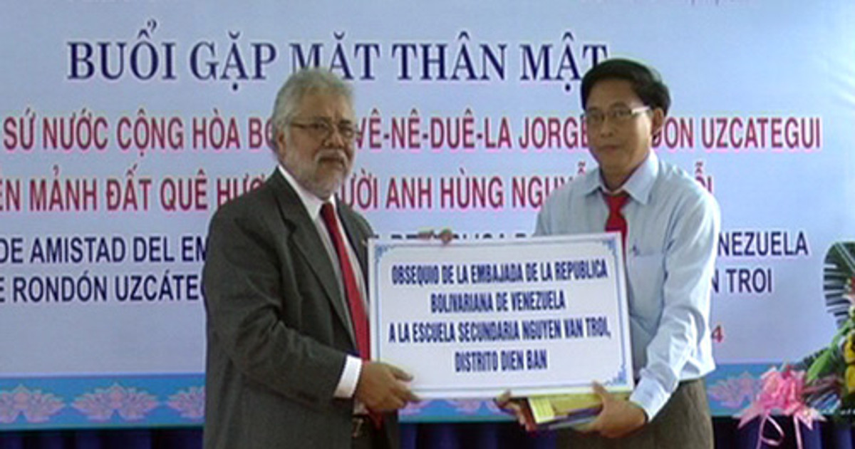 Ambassador of Bolivarian Republic of Venezuela visits the Nguyen Van ...