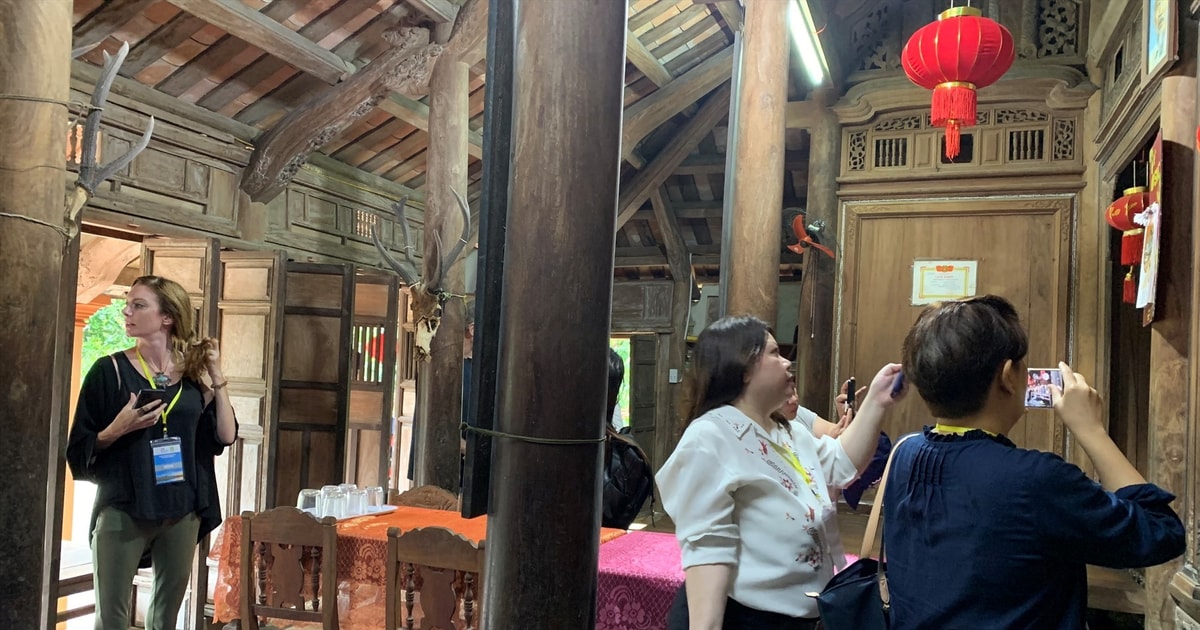 International press delegation visits Tien Phuoc