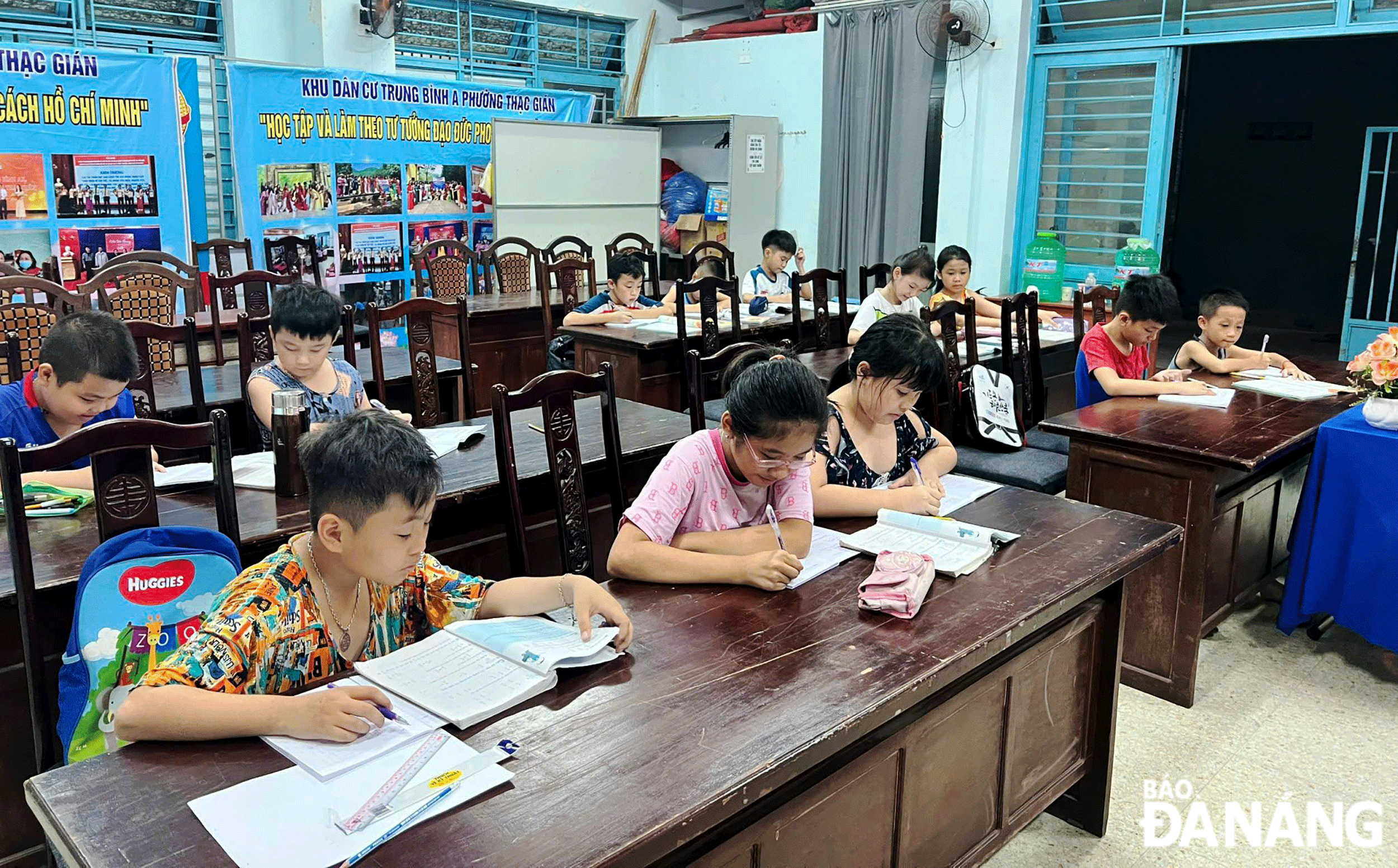 Những lớp học miễn phí cho học trò nghèo