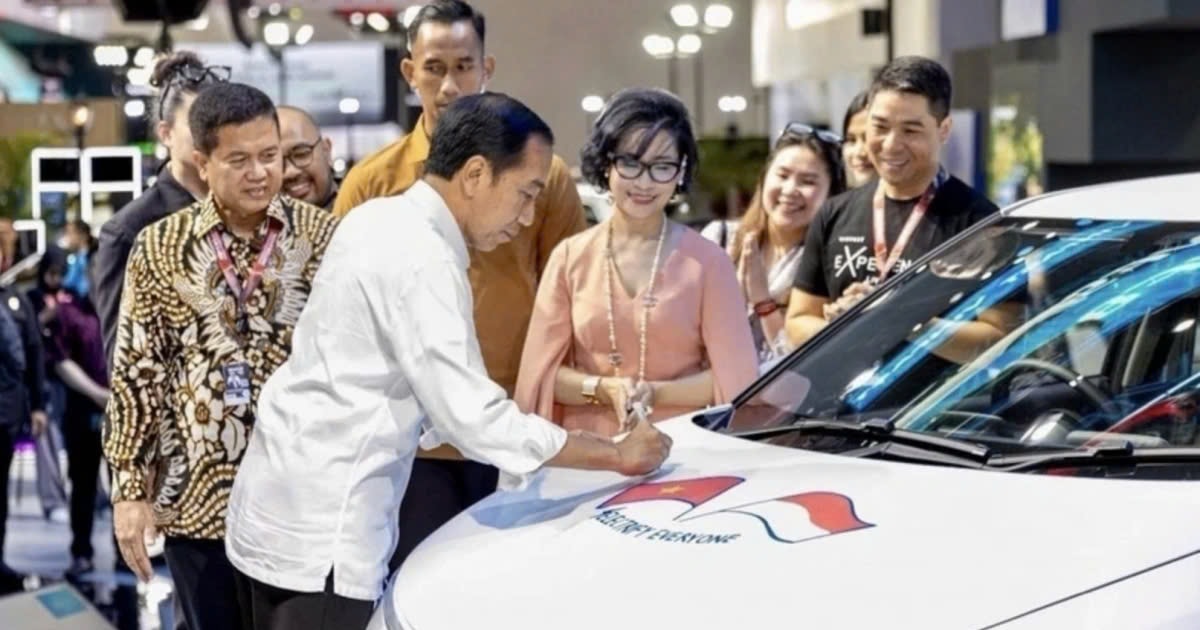 VinFast ships record nearly 2,500 EVs to Indonesia in fourth export wave