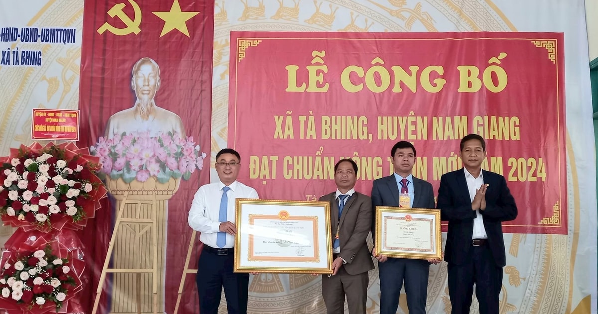 Xã Tà Bhing đón bằng công nhận đạt chuẩn nông thôn mới năm 2024
