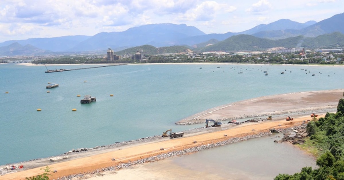 Xây dựng khu thương mại tự do: Động lực bứt phá, thu hút nhà đầu tư ...